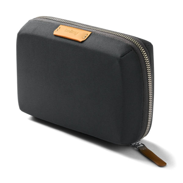 กระเป๋า Tech Kit Compact สี Slate จากแบรนด์ BELLROY – iStudio Online Store